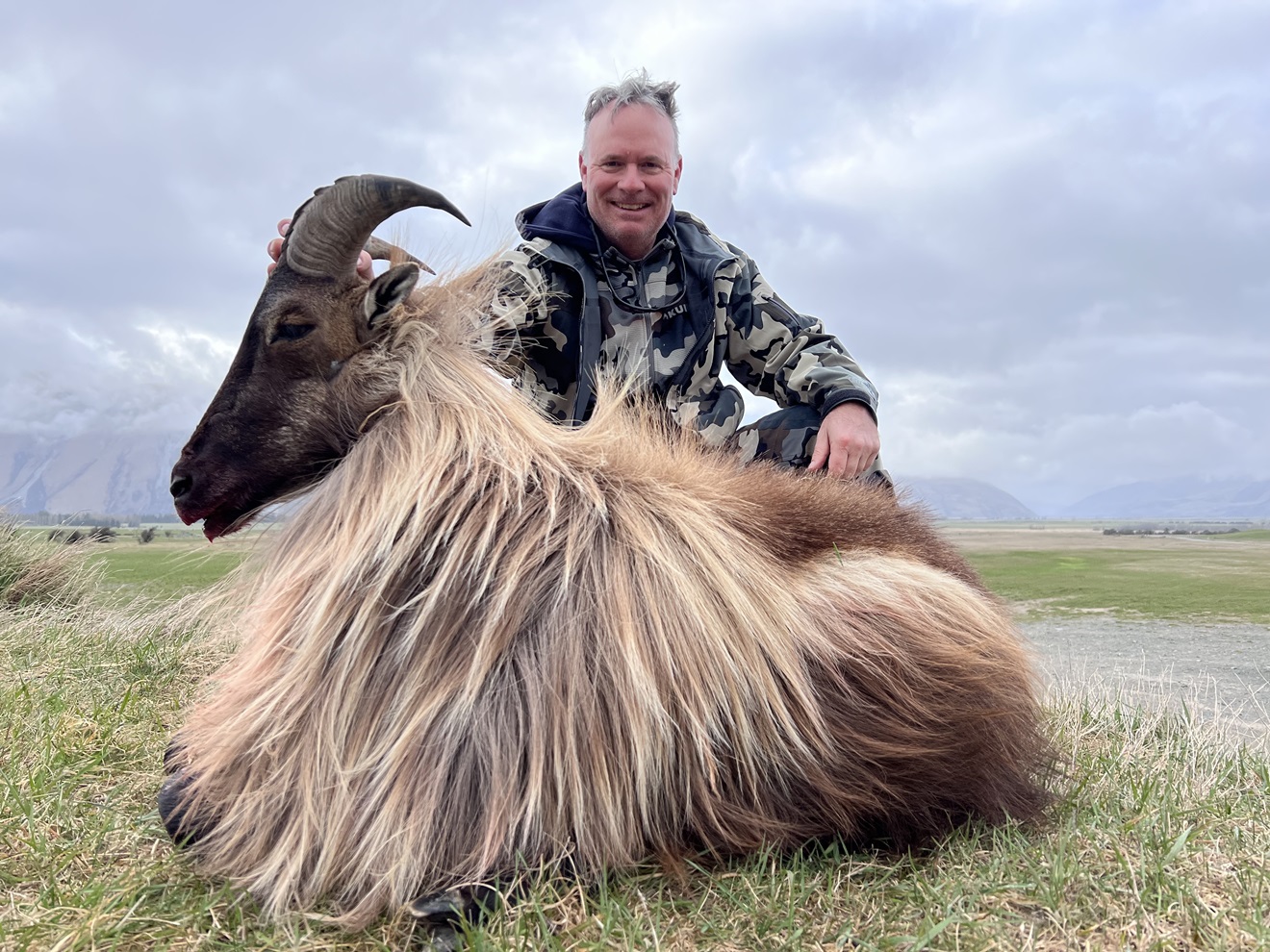 Tahr Hunting Photos 2022 - Leithen Valley Hunts