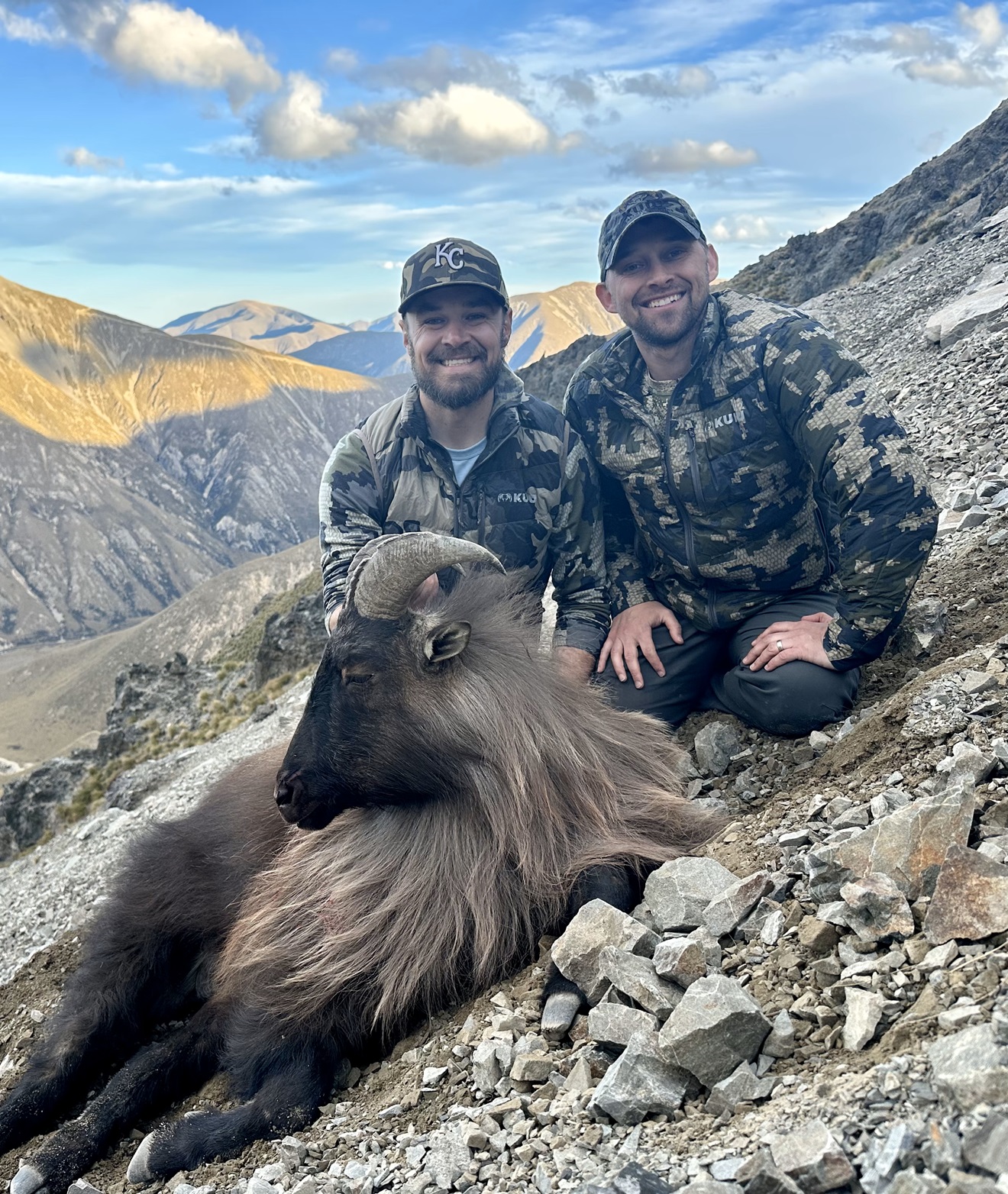 Tahr Hunting Photos 2023 - Leithen Valley Hunts